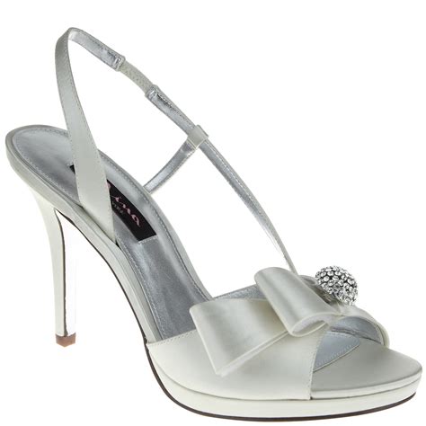 Nina Shoes Nina Roslyn In White Ivory Crystal Satin Lyst
