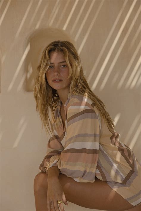 Lilya Does It Again With Effortless Everyday Looks