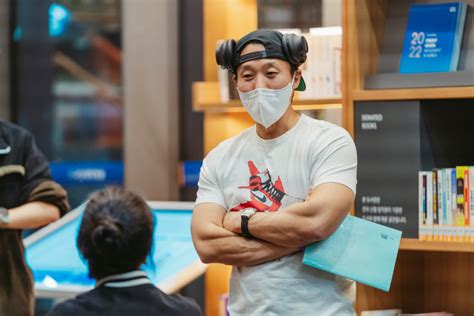 Director Kim Dae Jin Reflects On The Oversaturation Of Dramas And Dr Chas Unique Journey Avec G