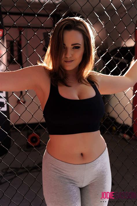 Beautiful Girl Jodie Gasson Strips For You In The Octagon Porn Pictures