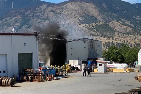 UPDATE Fire At Penticton Warehouse Extinguished Penticton Western News