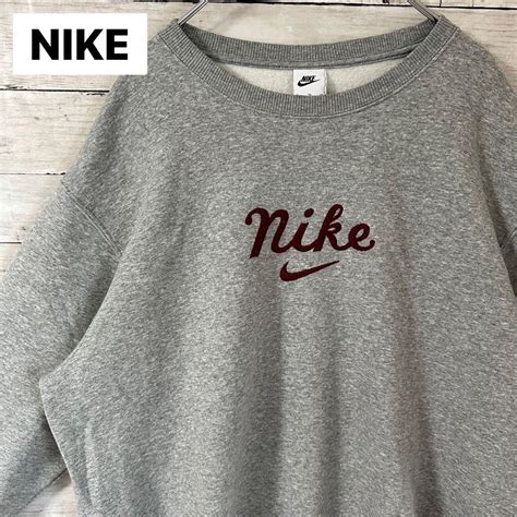 Nike ナイキ スウェット Xl 刺繍ロゴ 筆記体ロゴ センターロゴ 期間限定 9000円