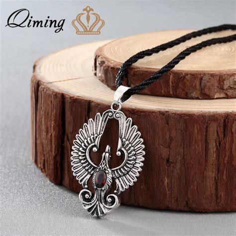 Qiming 피닉스 버드 펜던트 목걸이 Chokers 이글 펜던트 아름다운 피닉스 새들의 매력 여성 쥬얼리 남자 친구 선물