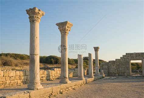 托里卡历史古董柱廊橙子旅游柱子石头废墟建筑学地标高清图片下载 正版图片320754992 摄图网