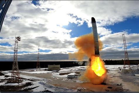 Putin Missili Nucleari Sarmat Saranno Dispiegati Il VIDEO Dell Arma