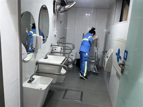 上海徐汇全域87座环卫公厕已24小时开放，免费提供厕纸