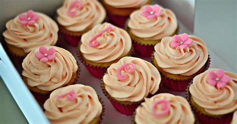 Cherrys Cakes Pink Vanilla Cupcakes