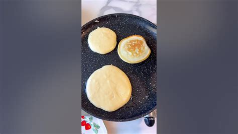 منى بدها بان كيك هش وفلافي اعطيتها السر ليطلع هش وكتير طيب😍 Recipe