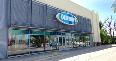 Interracial Old Navy Ad Spurs Negative Reaction Canadian Model Speaks
