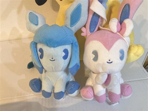 ポケモンセンター ミックスオレ ニンフィア グレイシア ぬいぐるみ メルカリ