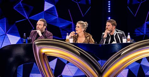 Masked Singer Na Konijn Nu Ook Ijskoning Als Tweede Figuur