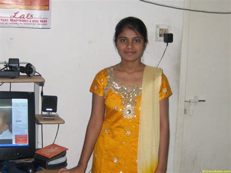 Hot Mallu Desi Indian Aunty Sms Chat Phones Number Cool Village Girl