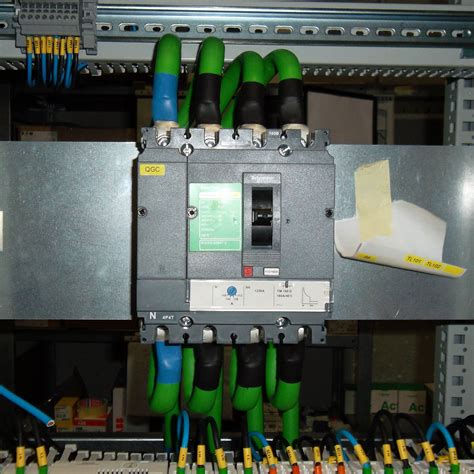 Lista 90 Imagen Conjunto De Interruptores De Un Tablero De Control