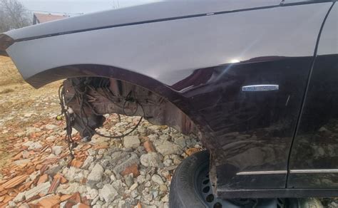 Lijevi Blatobran W212 E Klasa Mercedes