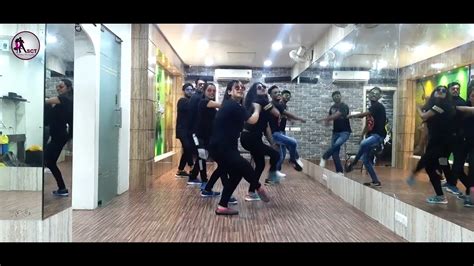 Badshah Sajna Say Yes To The Dress Bride Dance Performance