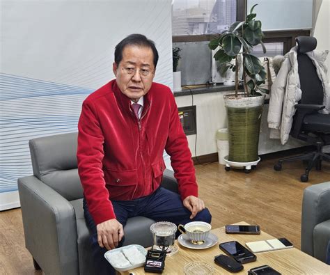 홍준표 공천이 호떡 뒤집기 판도 아니고한동훈 겨냥 매일 하는 쇼는 셀카 찍는 일