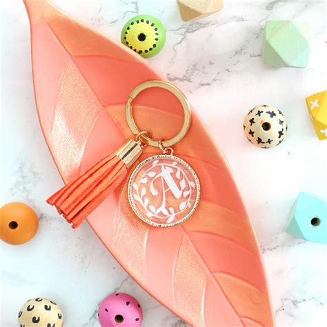 Diy Uv Resin Keychain Damask Love