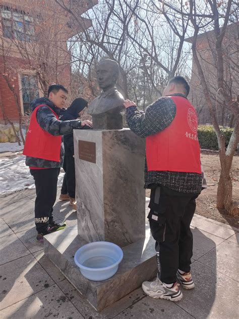 “弘扬雷锋精神，砥砺初心使命” ——我院组织研究生参加新学期劳动淬炼成长活动 太原理工大学数学学院