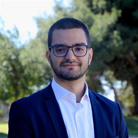 Islam Bouayache • Uniflow Suite