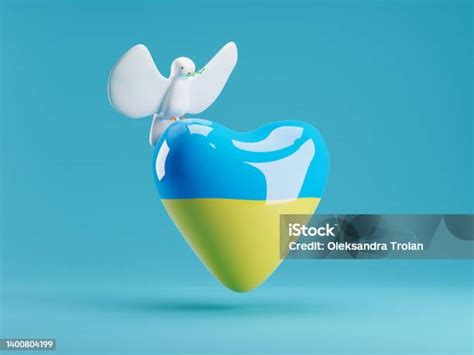 푸른 배경에 녹색 가지와 우크라이나 국기 심장과 평화의 비둘기 우크라이나의 자유와 지원 3d 렌더링 3차원 형태에 대한 스톡