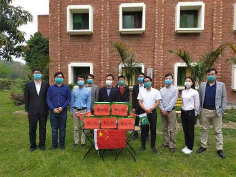 中国驻巴基斯坦拉合尔总领馆总领事龙定斌看望慰问旁遮普大学东北大学秦皇岛分校联合培养历史学博士项目中国博士生 民族学学院