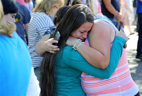Oregon Shooting Gunman Dead At Umpqua Community College Cnn