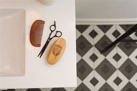 How To Straighten Beard Hair The Beard Club