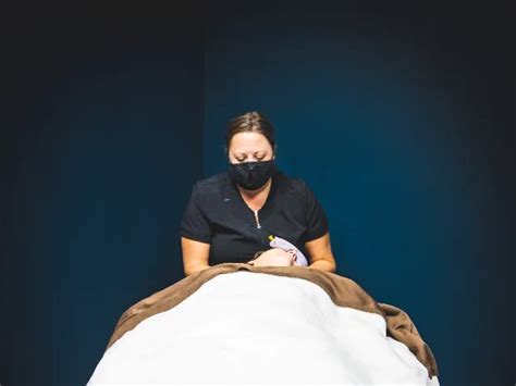 Book A Massage With Chrysalis Massage Llc Appleton Wi 54913