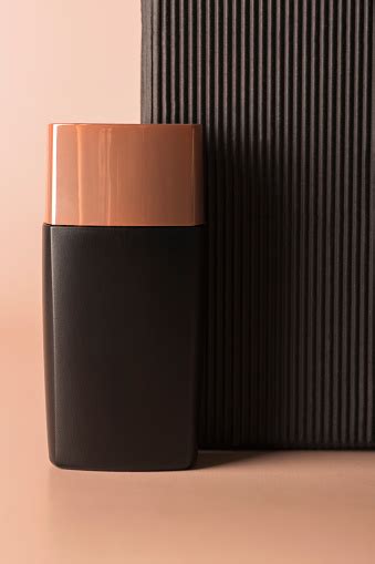 골판지 에코 종이 포장의 배경에 화장품을위한 검은 병 디자인 브랜딩 0명에 대한 스톡 사진 및 기타 이미지 0명 갈색 개념 Istock