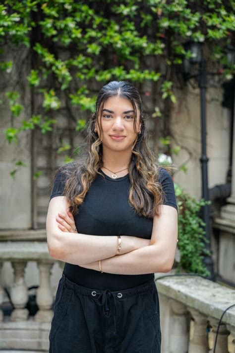 Zainab Khan Posh Cockney London