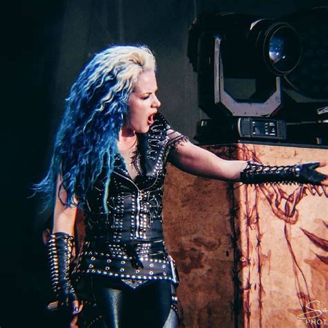 Alissa White Gluz Brazil Alissawhitegluzbrazil Instagram Photos And Videos Alissa White