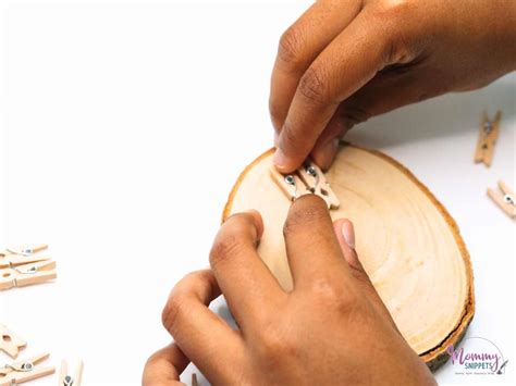 A Cross Gift They Will Love Easy Wooden Cross Decor Tutorial