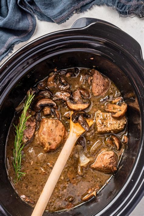 Slow Cooker Sirloin Steak Tips Low Carb Yum