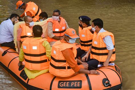 Up Flood 22 Districts Reeling Under Flood Cm Yogi Adityanath Reviews