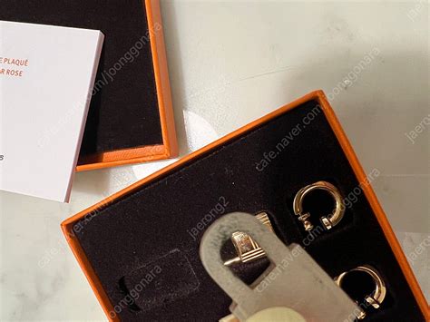 에르메스 오켈리 귀걸이 로골 반지 목걸이 귀걸이 중고나라