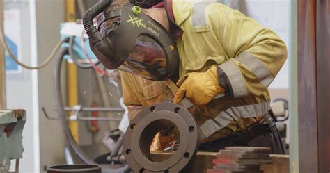 Engineering Construction Facing Peak Demand For Workers In 2030 Ecitb