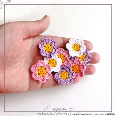 Цветочки крючком — HandMade