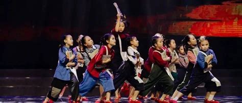 预告·周周有戏看丨“在党旗下成长”文艺展演即将拉开帷幕！舞蹈三明教学
