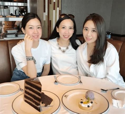 陶喆老婆江佩蓉，路人照爆出，身材超好！ 四叶子