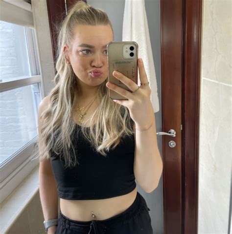 Chloë 🧸 I Still Have Danielle On Twitter Little Chloë A Slay Big
