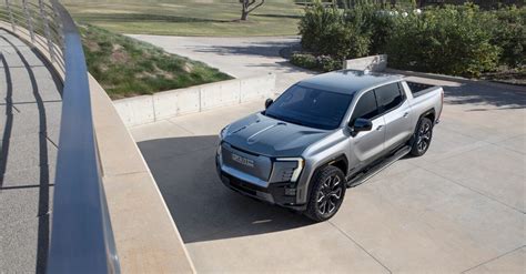 GMC 시에라 ev 드날리 자동차 에펨코리아