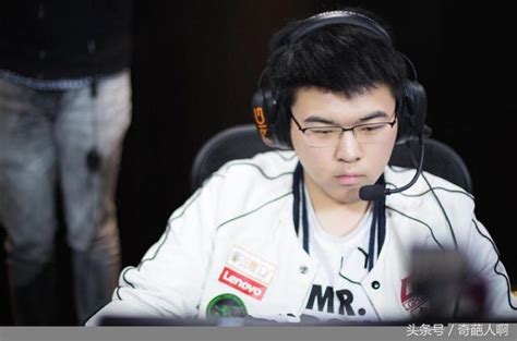 某平台瘋了？累計索賠近億巨款！韋神女友拋出三大理由，啪啪打臉 每日頭條