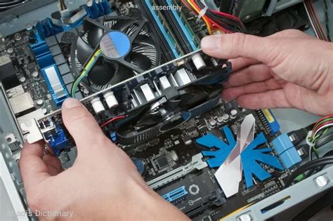 Assembly معنی تخصصی در دیکشنری آبادیس