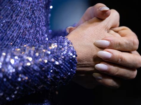 Adiós Uñas Largas Estos Son Los 5 Diseños De Uñas Cortas Más Elegantes