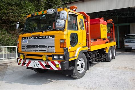 大型車両の車検整備レッカーなら吉平自工 岡山新見