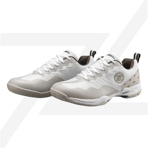 Protech Predator 2 0 Lightweight Badminton Shoes Badminton Avenue