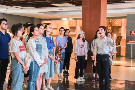 弘扬爱国主义精神 中国人民大学组织学生代表赴小岗村、南京开展社会实践调研 党委学生工作部（处）
