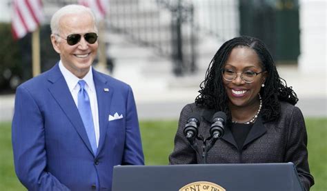 Justice Ketanji Brown Jackson Shows Shes Either The Dumbest Or Most