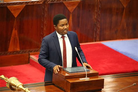 WAZIRI JAFO AWASILISHA HOTUBA YA BAJETI BUNGENI Mzalendo