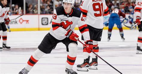 Third Period Surge Sends Avalanche Past Devils Reuters